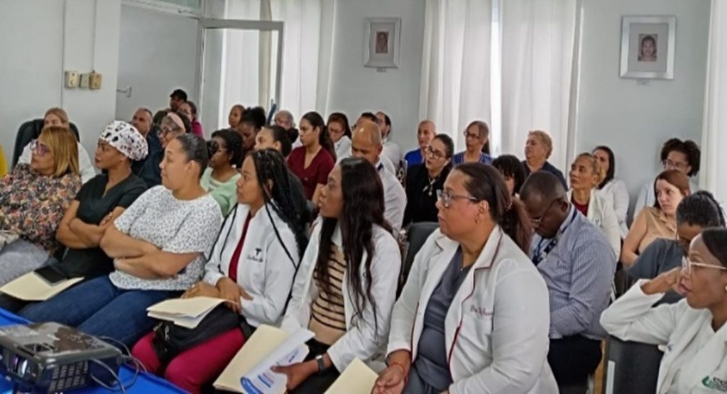 “Profilaxis Pre y Post Exposición al VIH” dirigido a médicos ...
